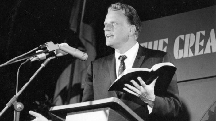 Billy Graham | Great Commission Movement of Nigeria (GCMN)